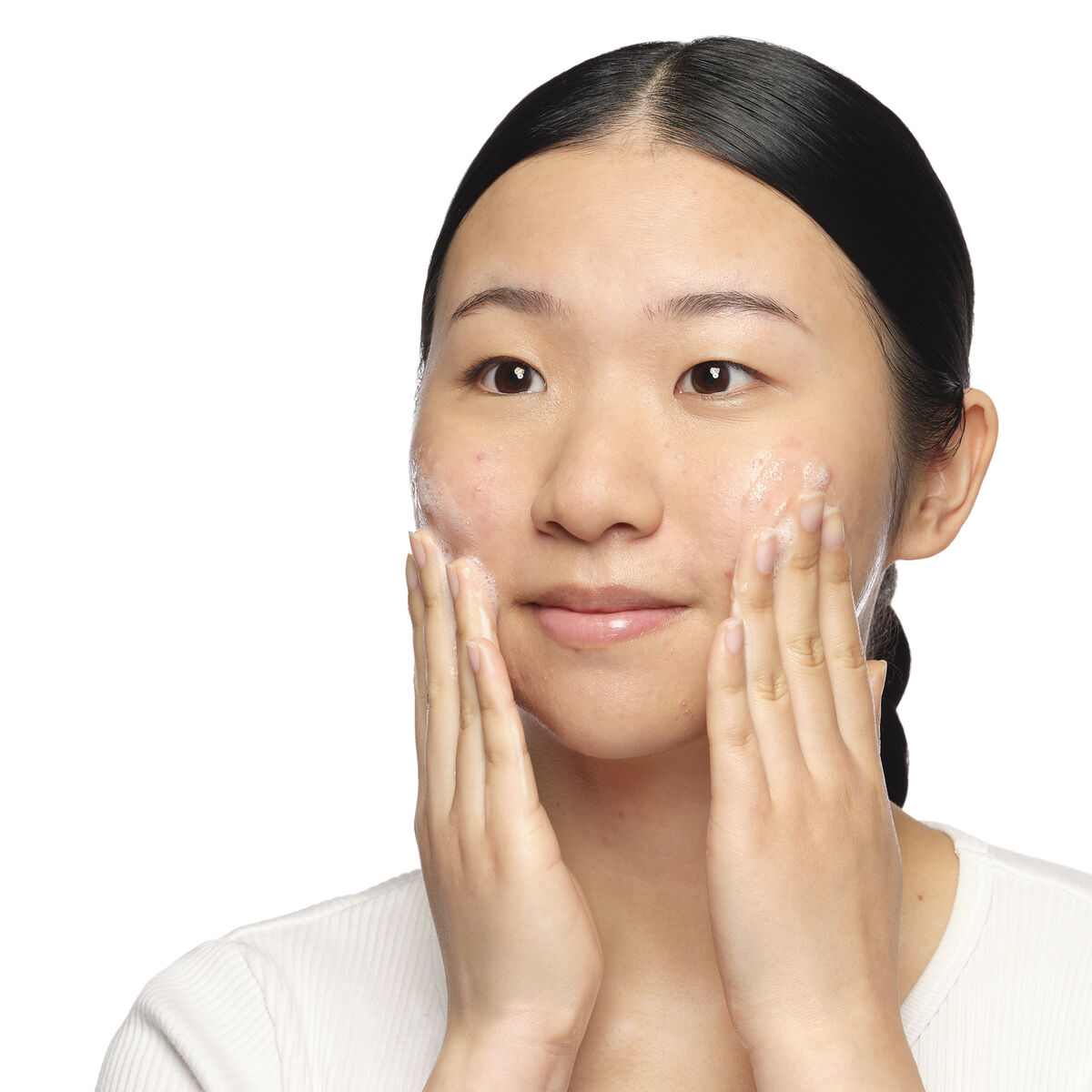 Enjoy Supple & Glowing Skin with Glucoside Foaming Cleanser